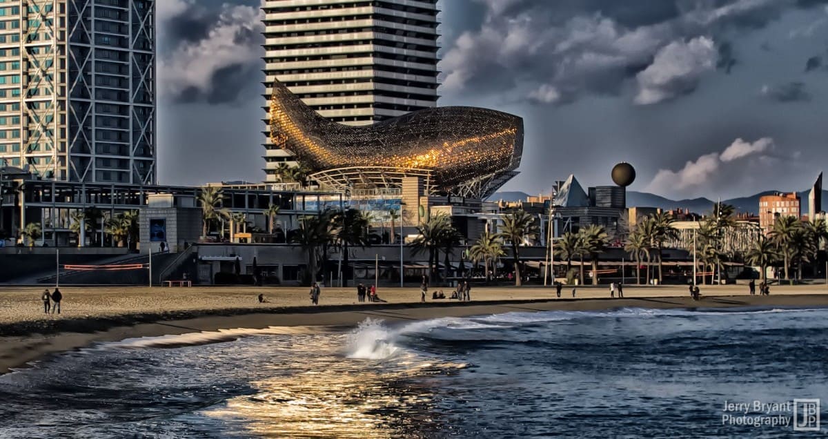 Best Fishing Spots Near Barcelona, Spain (Barcelona Port ...